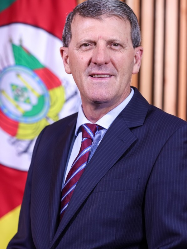 Secretário Gilmar Sossella - Secretaria de Trabalho e Desenvolvimento ... Secretário Gilmar Sossella - Secretaria de Trabalho e Desenvolvimento ...